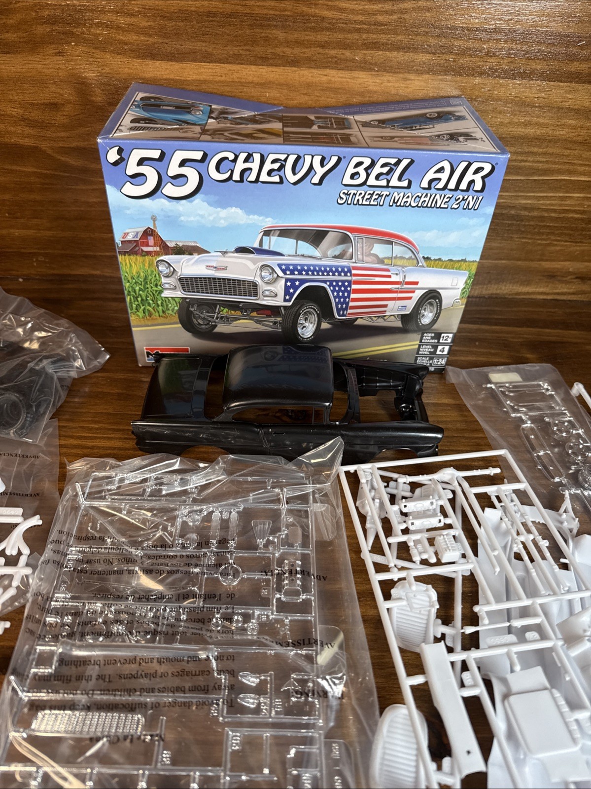 Monogram 55' Chevy Bel Air Street Machine 1:24 Scale Plastic Model Kit ...