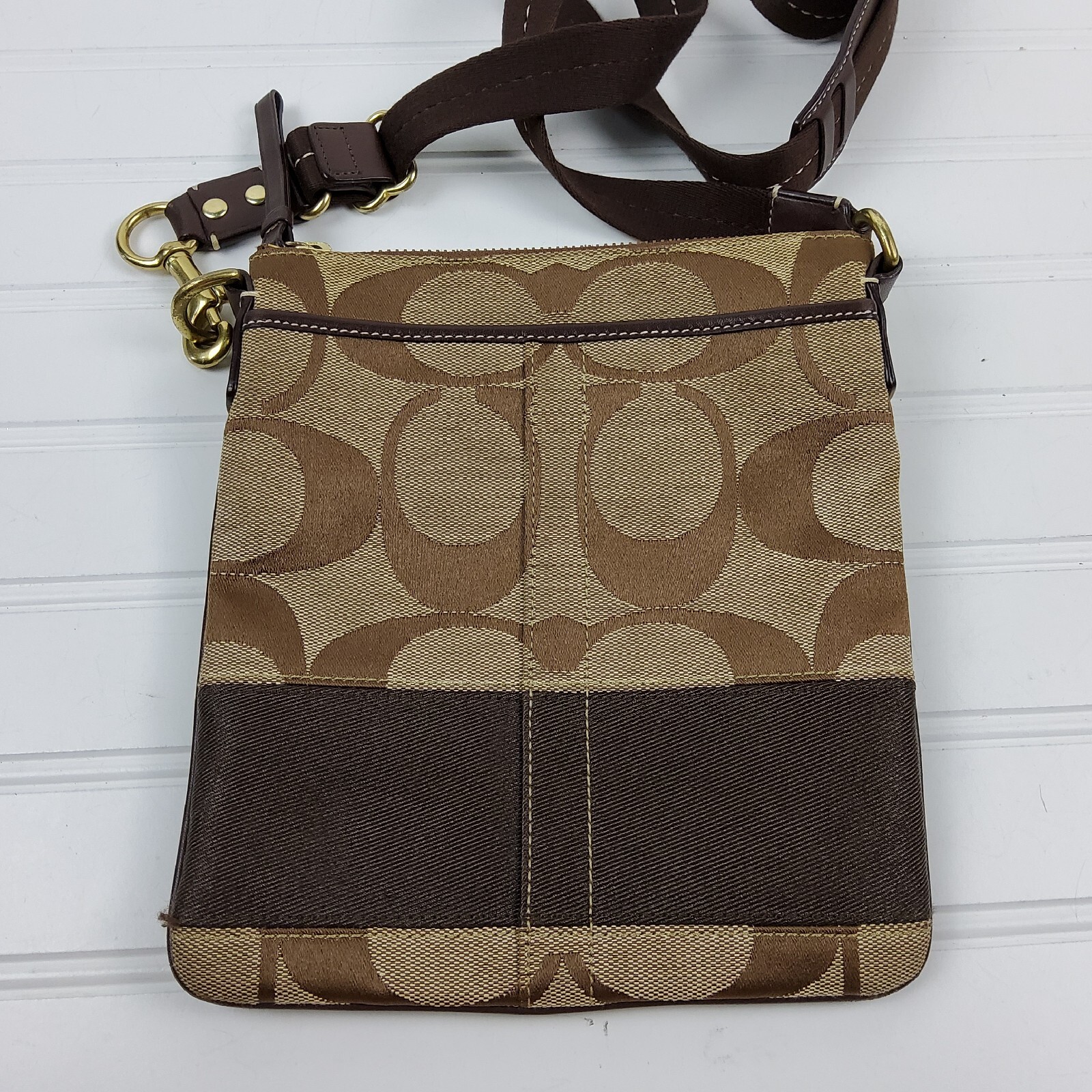 Coach Signature 40758 Swingpack Crossbody Shoulder Ha… - Gem