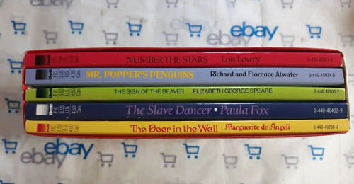 Newbery Family Collection, Childrens Books,Door in the wall,Mr Poppers ...