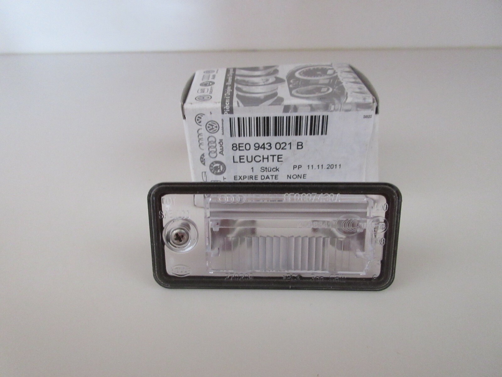 AUDI OEM 8E0943021B 08-14 A8 Quattro License Plate Light-Lamp Left | eBay