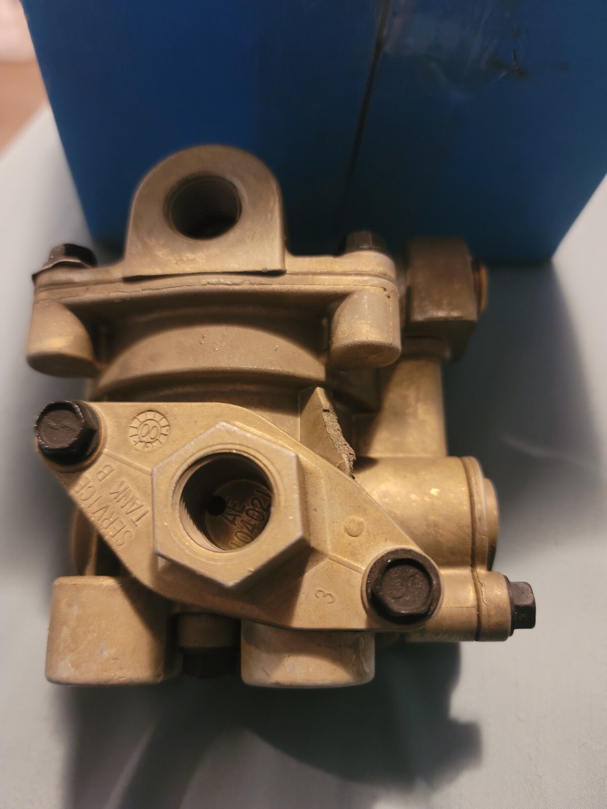Haldex RT4 Type KN26000 Multi Function Air Valve N4305AA Trailer N4305a ...