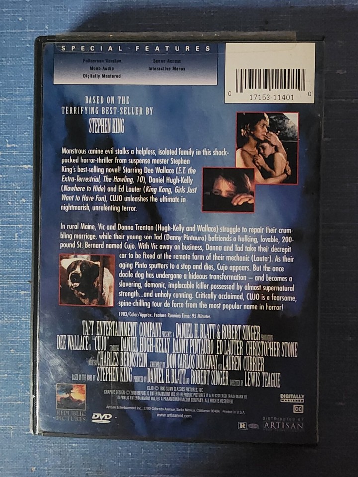 Cujo Dee Wallace, Daniel Hugh Kelly, Danny Pintauro, Christopher Stone ...