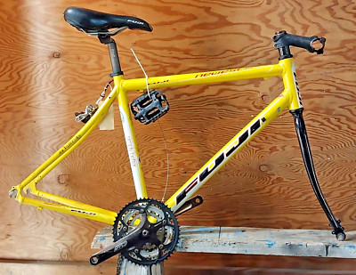2010 Fuji Newest 4.0 Road Bike Frame Set 50cm Small Triple Yellow USA ...