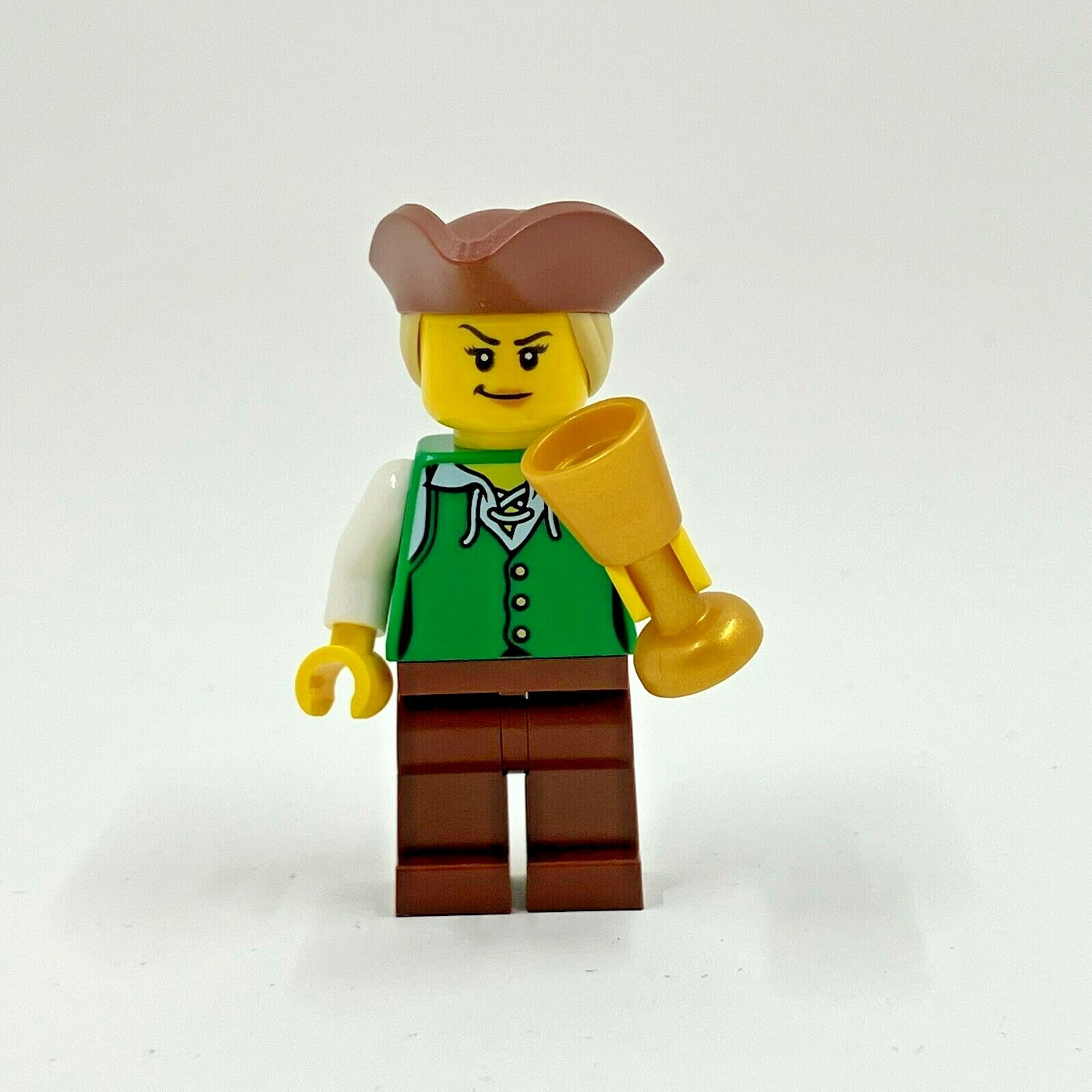 LEGO Pirates! Minifigures, Treasure, Maps, Flag, Monkey, Shark, Weapons ...