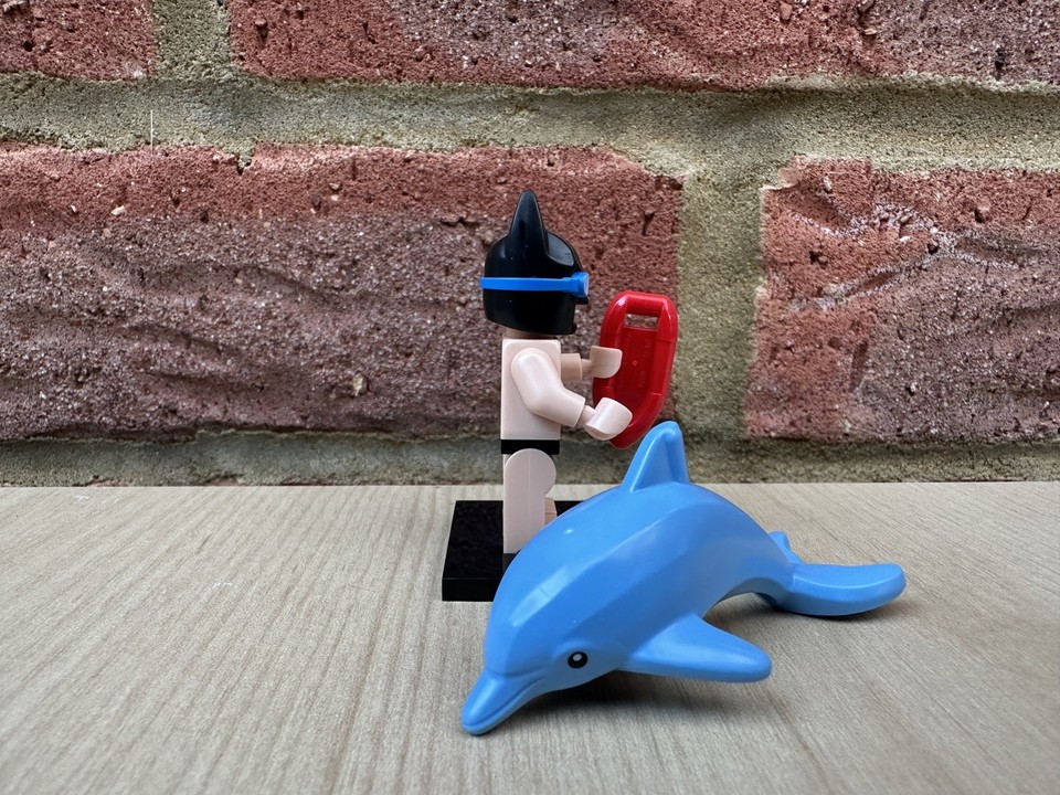 LEGO Swimsuit Batman COLTLBM30 Movie Series 2, genuine, unused! | eBay UK