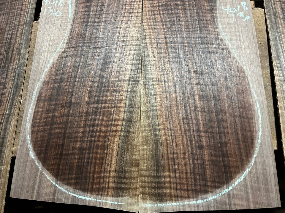 AAAA fiddleback figured walnut tonewood guitar luthier set back sides ...