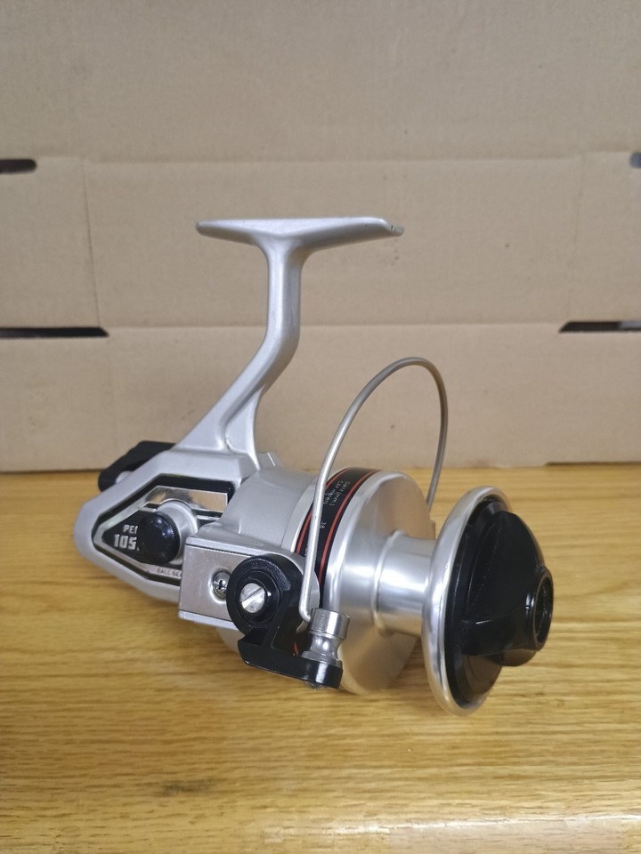 Vintage PENN 105C Saltwater Spinning Reel GREAT CONDITION Clean, Works ...