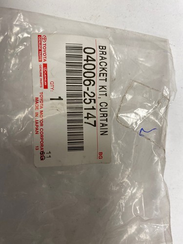 TOYOTA 04006-25147 CURTAIN BRACKET KIT OEM PART | eBay