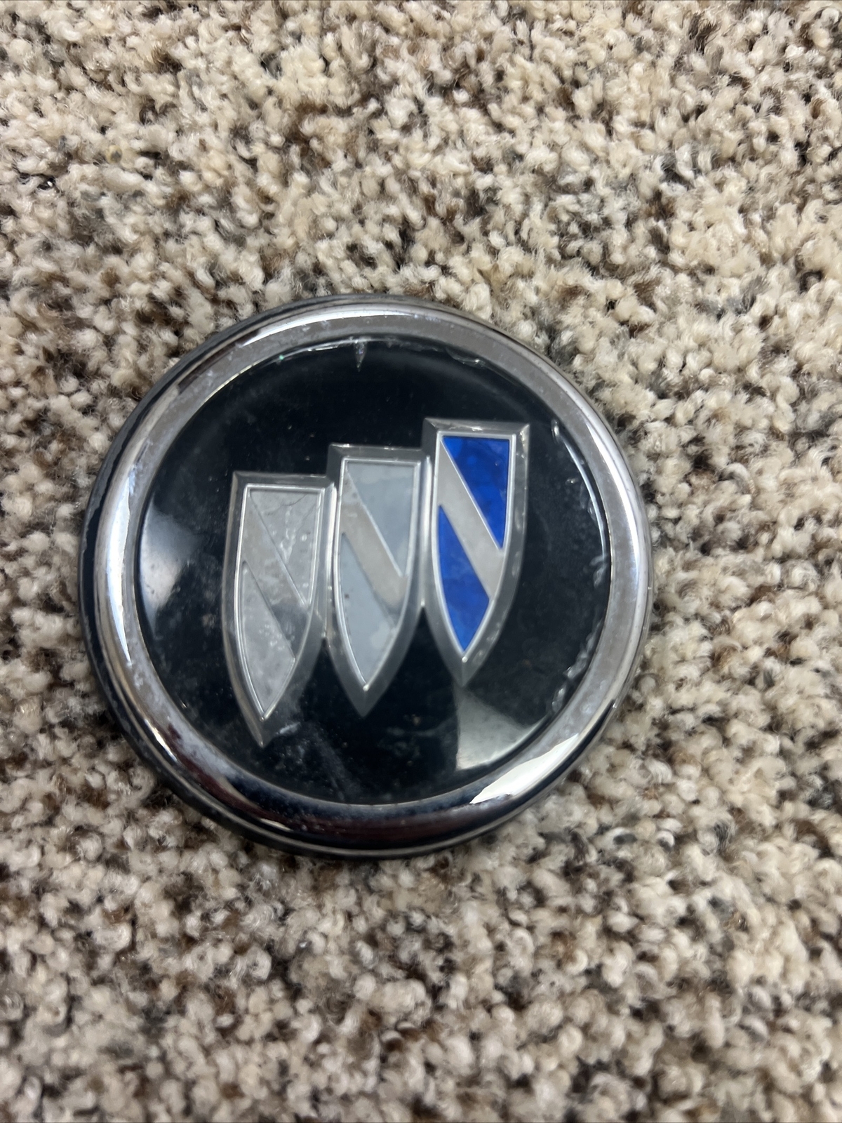 91 - 96 Buick Roadmaster Trunk Lock Cover Emblem Ornament Flip Slider ...