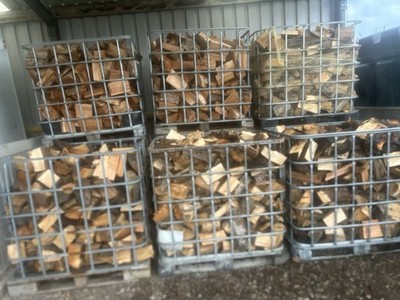 Seasoned Hardwood/softwood Logs IBC, Bulk Bags Or Trailer Load For Sale ...