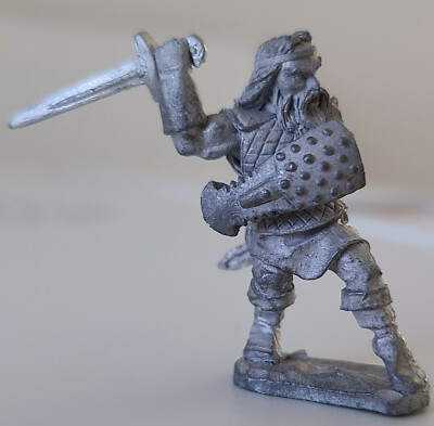 RAFM Barbarian Warriors 3826 NORSE WAR WOLF MASTER 25mm Dungeons ...