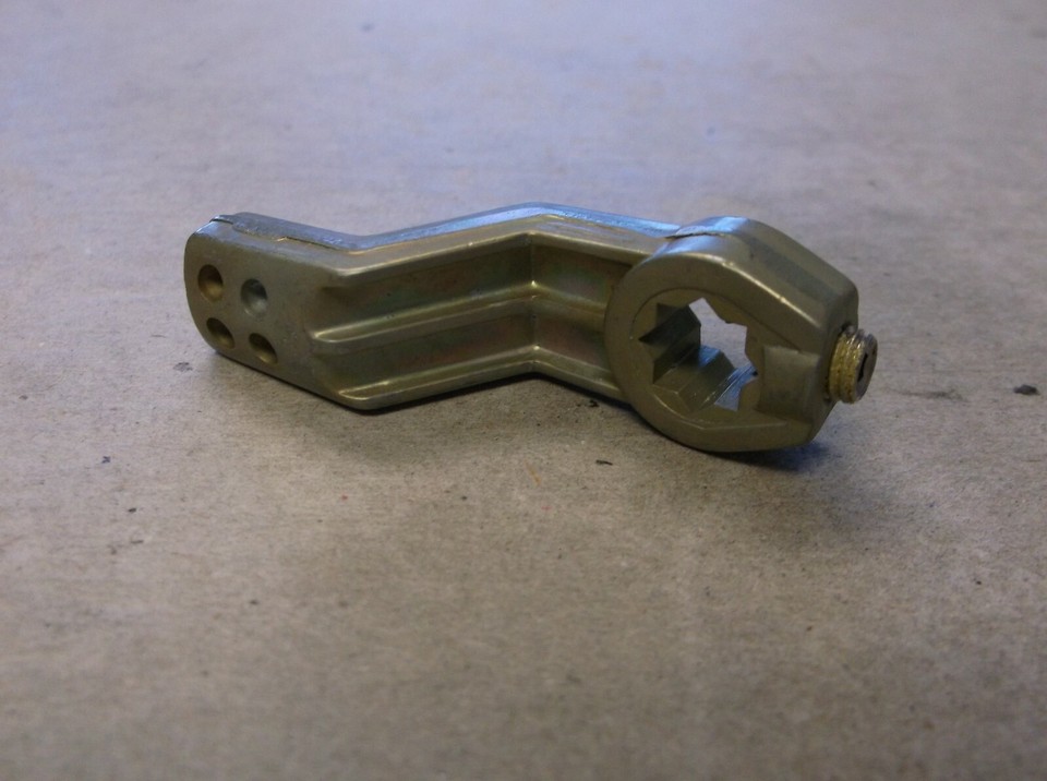 NEW CROWNLINE PERKO 2 1/4" OFFSET LATCH CAM BAR CAMBAR 21049 093100199A ...