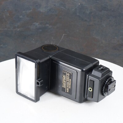 ^ Sunpak Auto Zoom 333 D Thyristor Flash - For Nikon F3/FE/FE2/FG/FA/EM ...