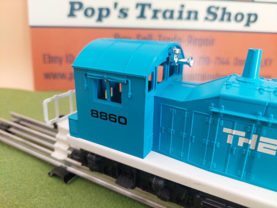 LIONEL ~ 0 / 027 Ga. USA Made ~ MPC Era ~ "The Rock" NW2 Diesel ...