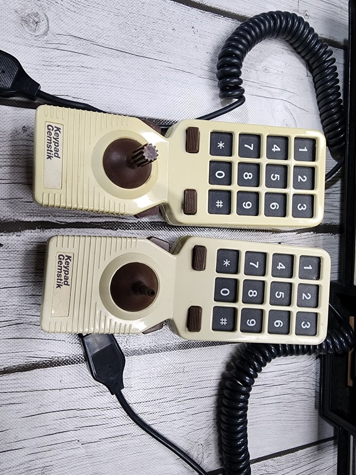 Coleco ColecoVision 2400 Game Console w/ 2 Controllers & 2 Keypad ...