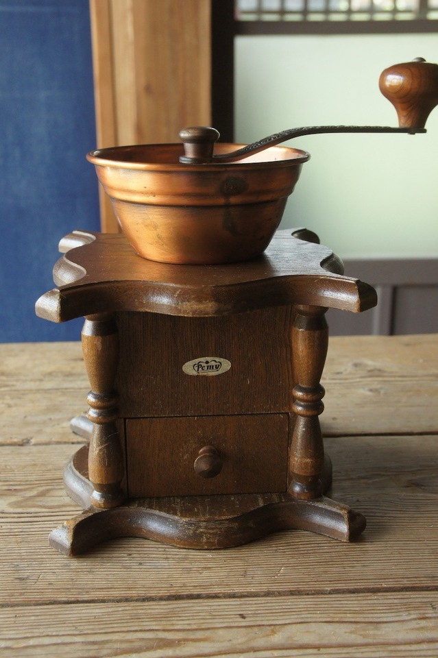 Vintage Pemy Coffee Grinder Mill Japan Wood Carved Handle Robust 1.1kg ...