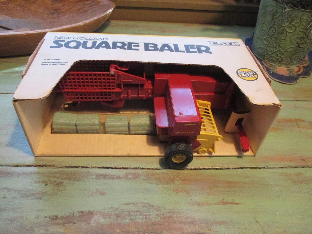 Toy Balers Ertl 1:64 Die Cast 2024 Toy Show Edition New Holland T6.180