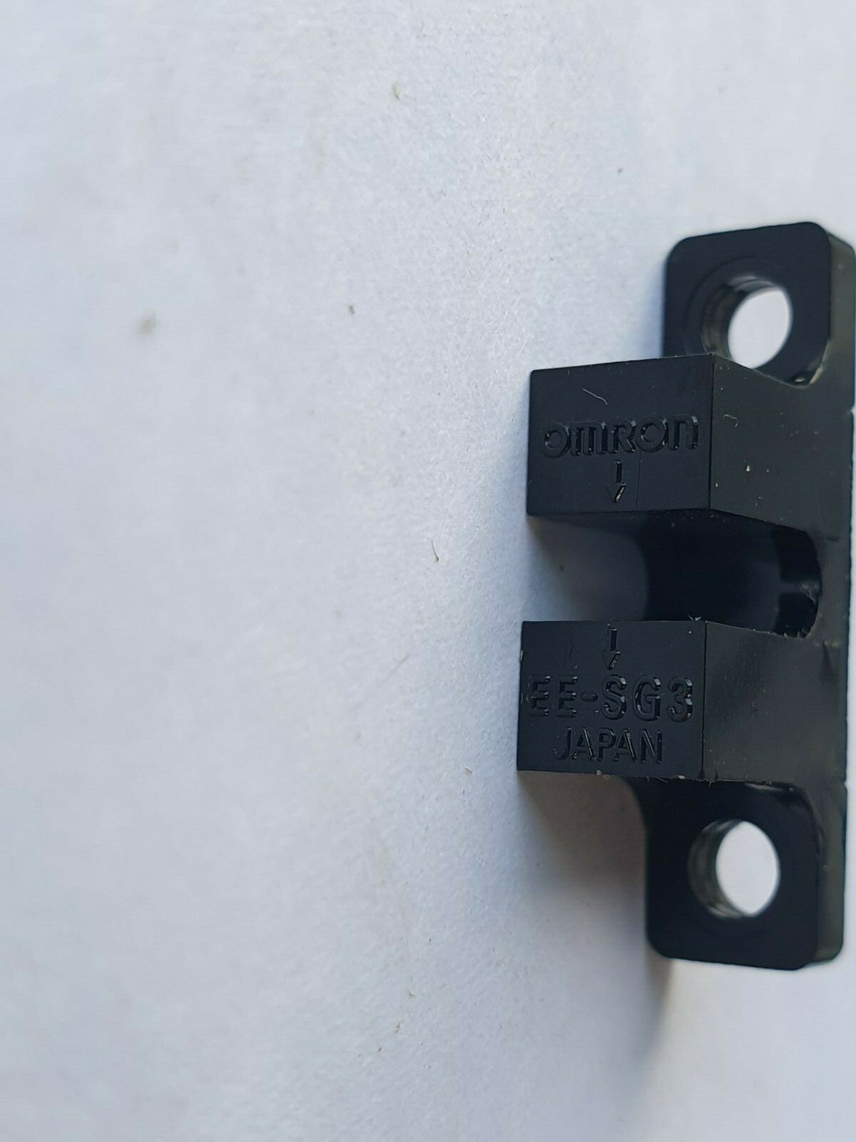OMRON EE-SG3 PHOTO MICROSENSOR (r6s5.7b4) | eBay
