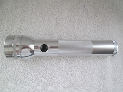 10" Silver MAGLITE 2 D-Cell Battery Flashlight / Pre-Owned But Very ...