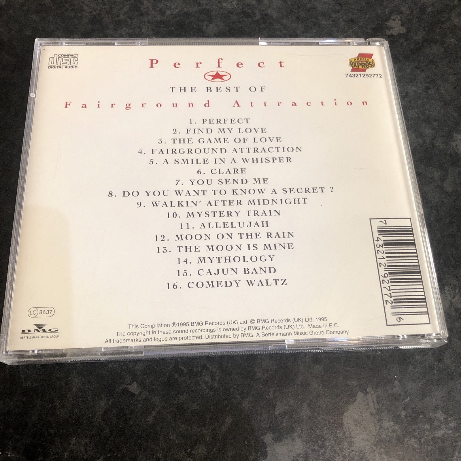 Fairground Attraction - Perfect - The Best Of Fairground Attraction (CD ...