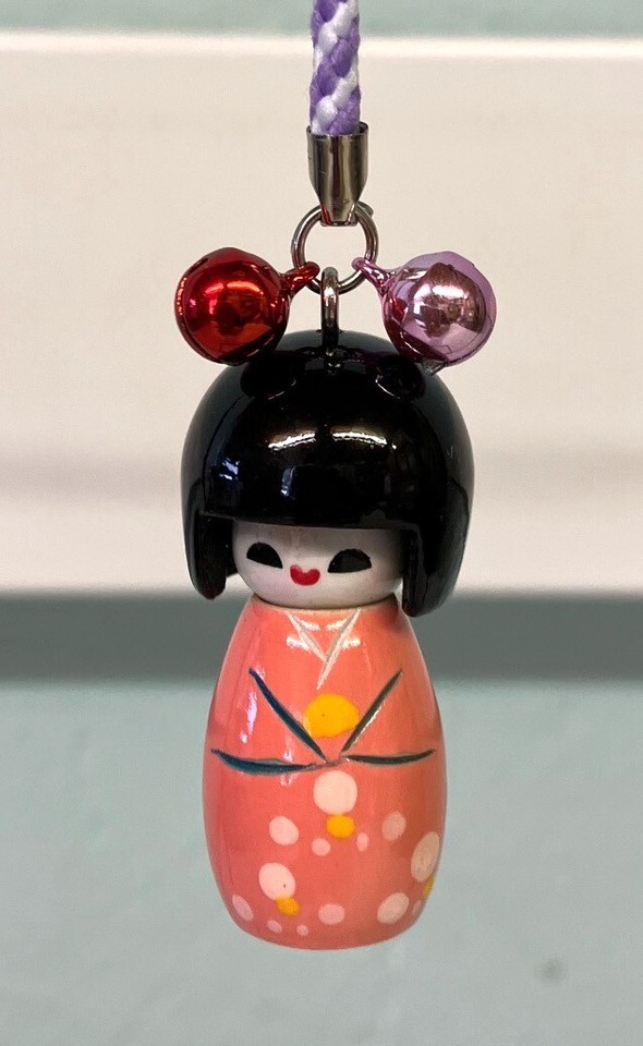 Japanese Style Kokeshi Geisha Wooden Doll Bell Key Mobile Phone Hand ...