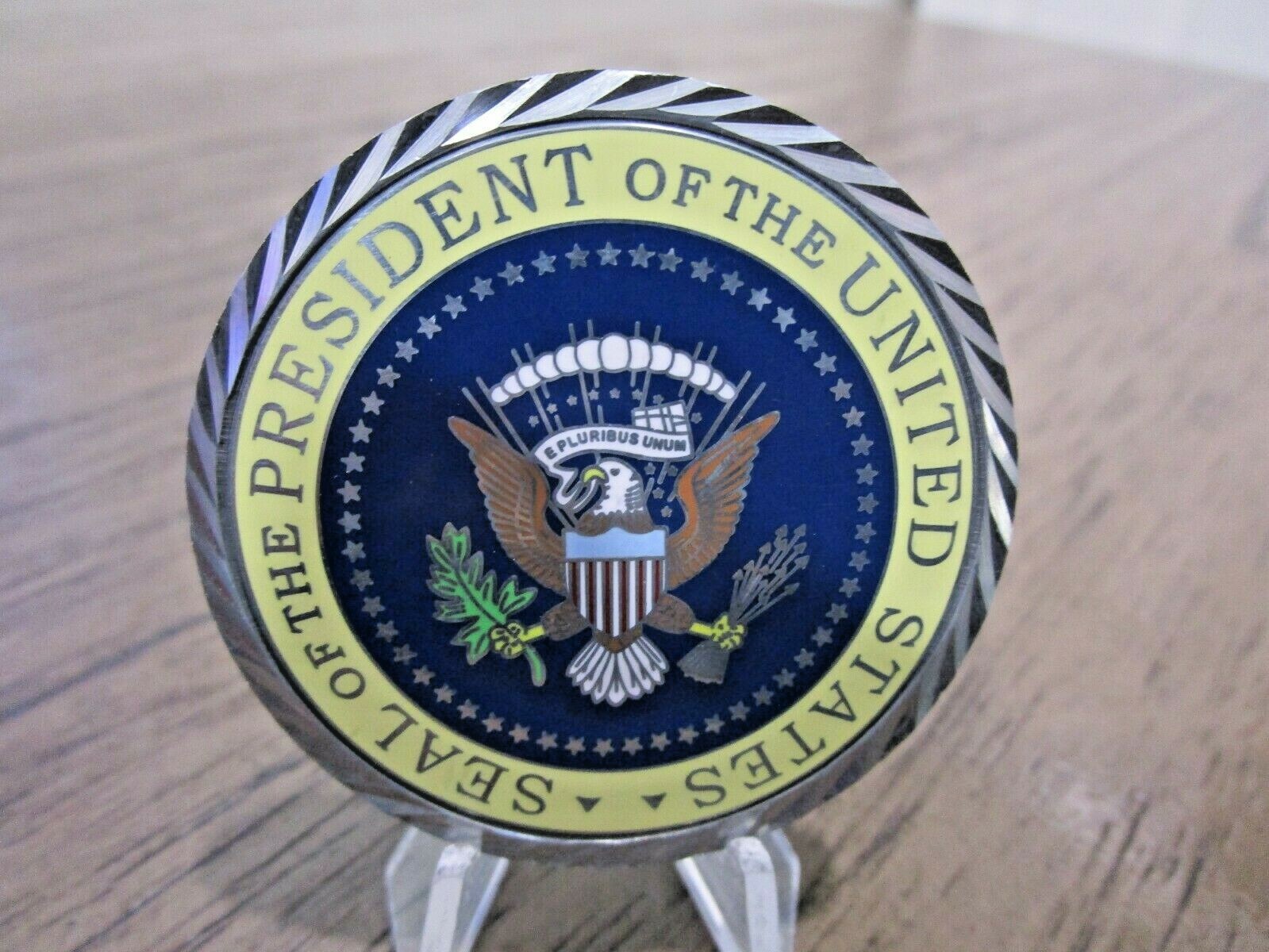 41st President George H.W. Bush White House Former POTUS Challenge Coin ...