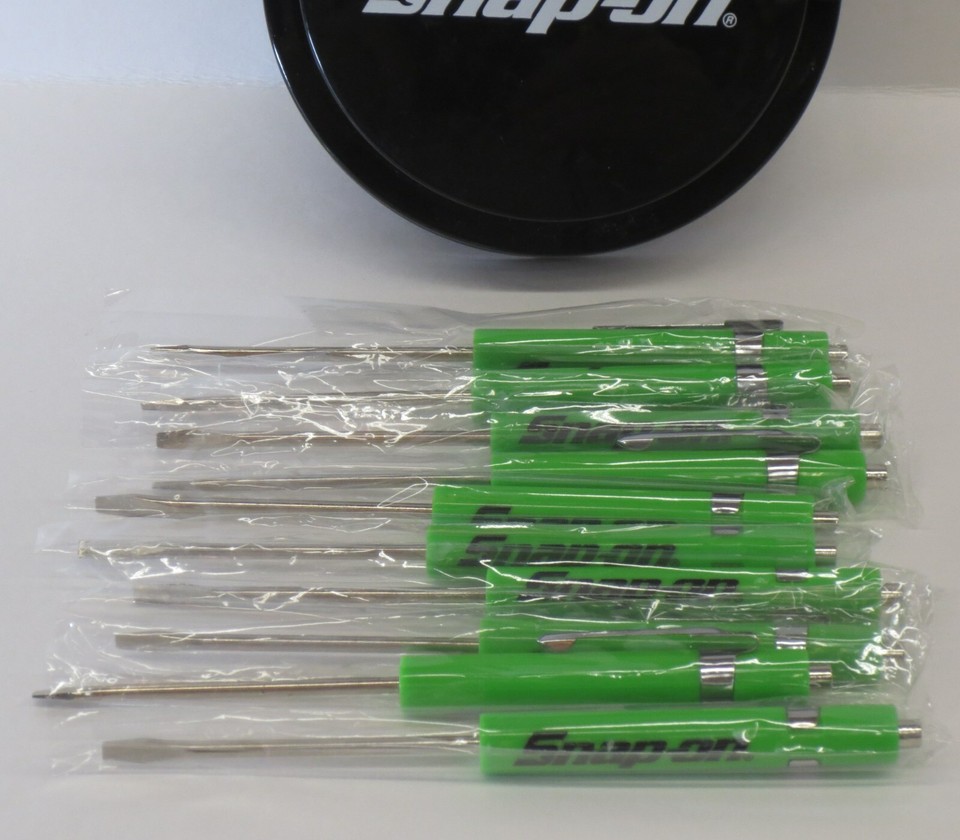 12 GREEN Snap on Tools Flat Tip Pocket Screwdrivers with Clip ...