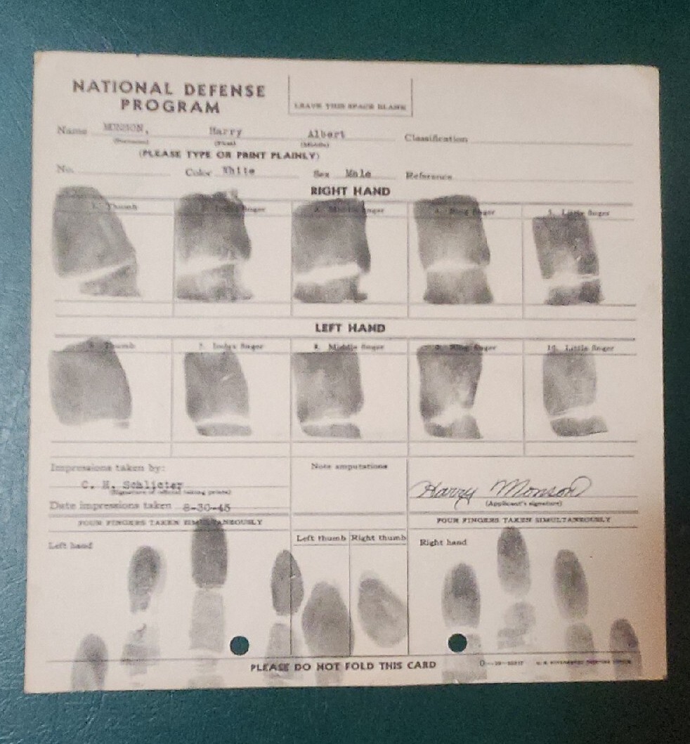 Original 1945 NATIONAL DEFENSE PROGRAM FBI Fingerprint Card Application ...