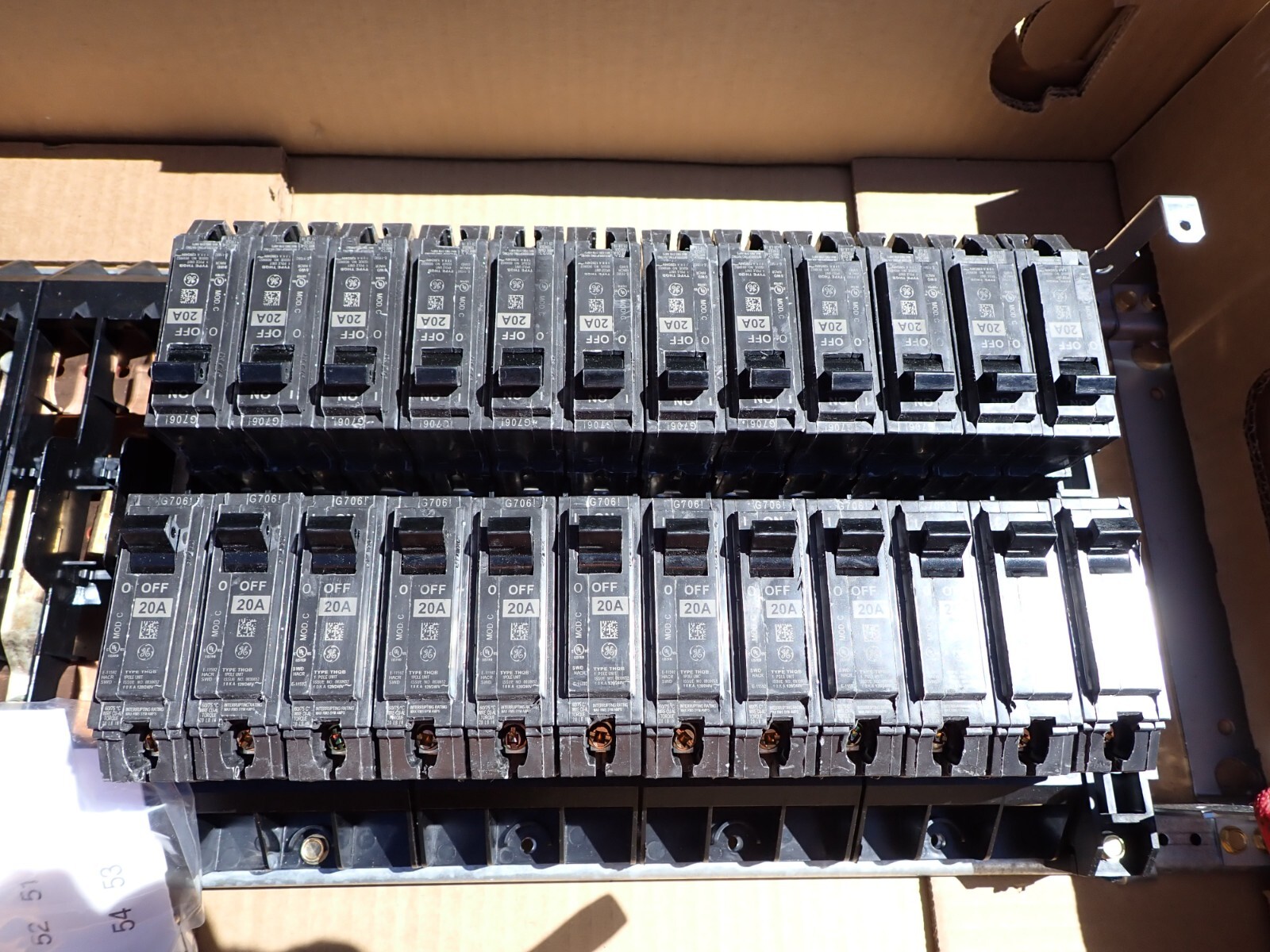 New GE Panel Interior AQF3422ABX 225A 208v Main breaker TQD32150 42C ...