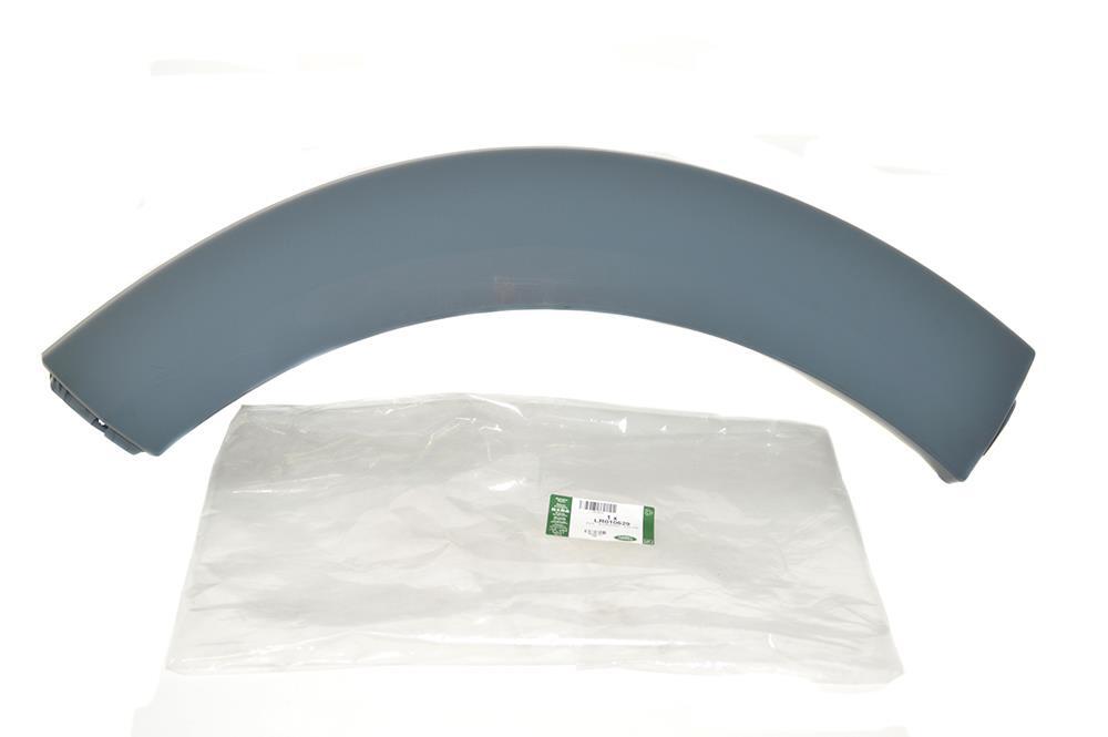 Genuine Land Rover Discovery 4 O/S RH Rear Wheel Arch Rear Moulding ...