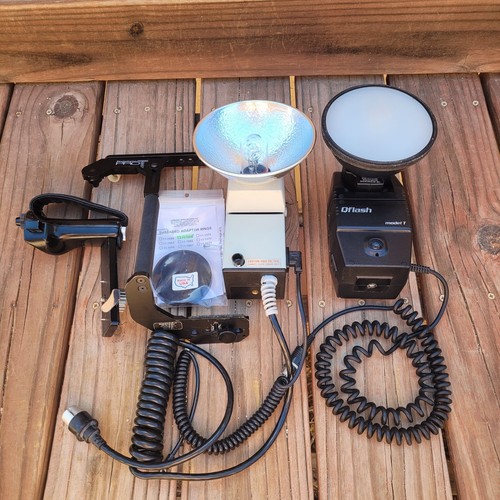 Quantum Qflash Model T + Norman Lh3b Flash Stroboframe Pro T Mount Lot ...