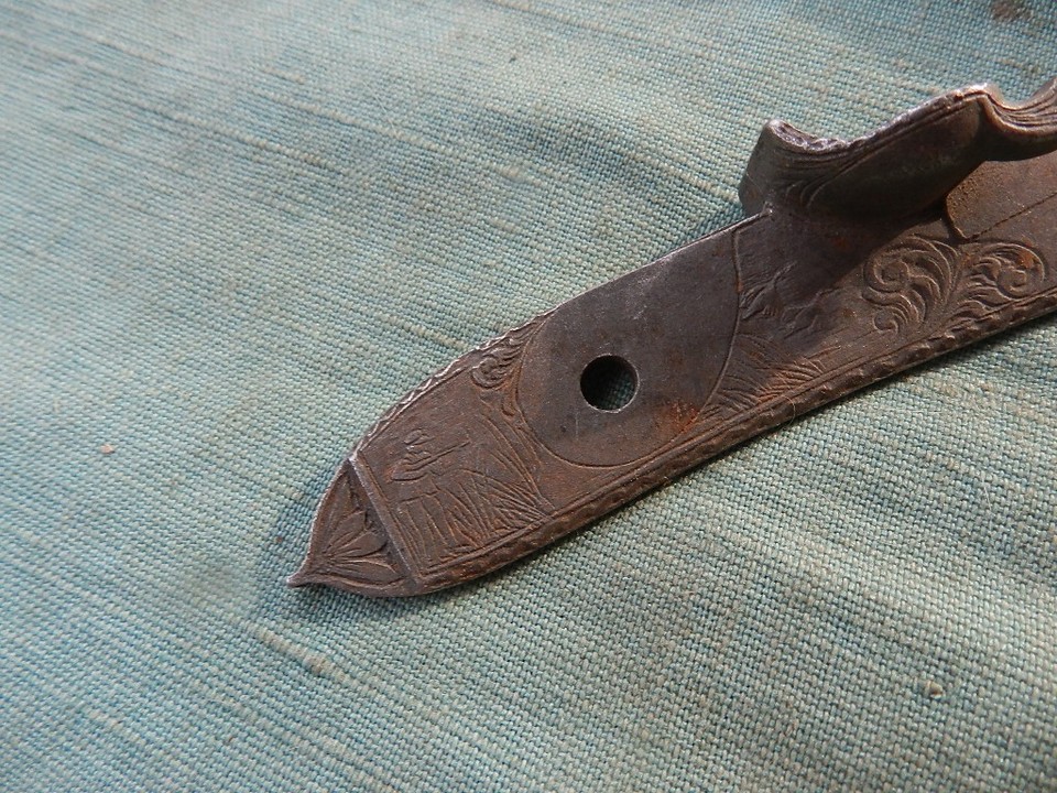 Vintage emgraved flintlock small pistol lock plate | eBay