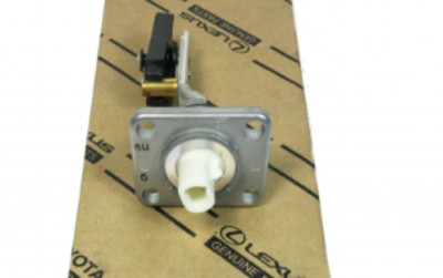 TOYOTA Genuine LAND CRUISER Oil Level Sensor 89491-60060 | eBay Australia