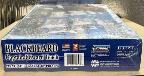 Lindberg Blackbeard Captain Edward Teach Pirate Ship Model Kit 1:250 ...