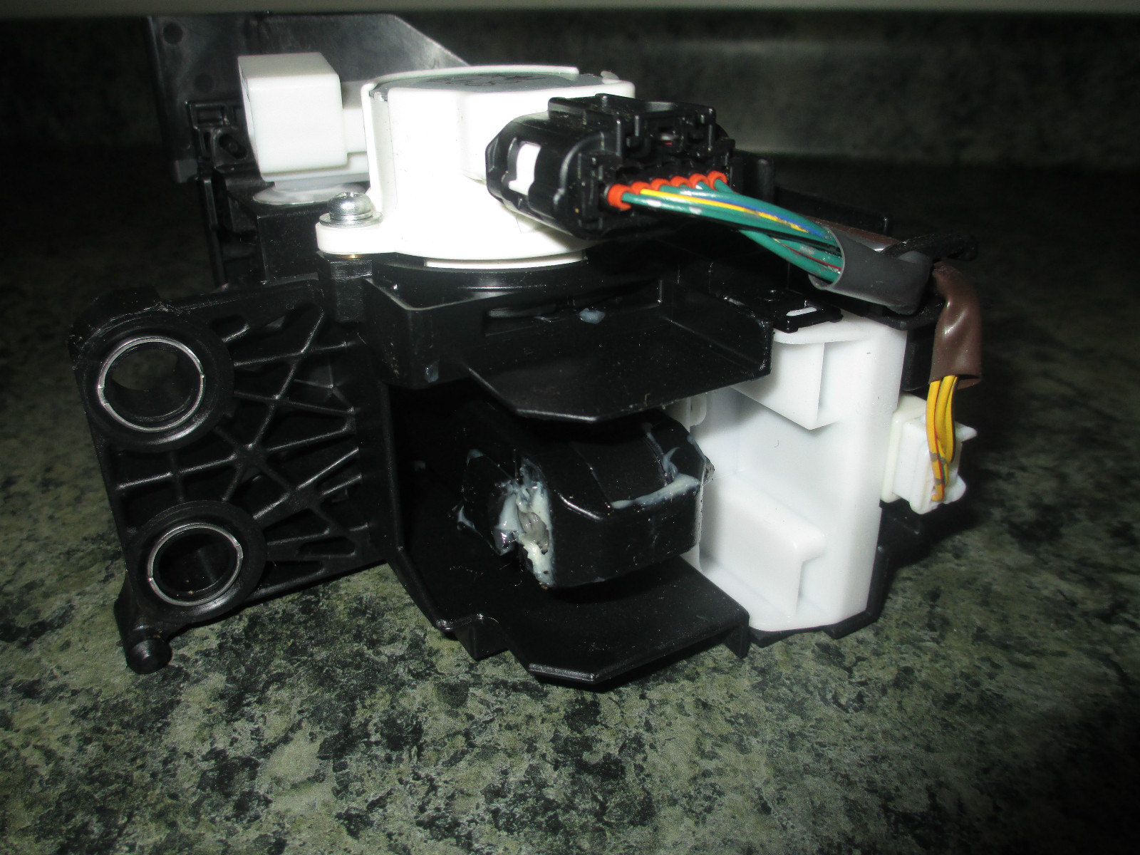 2010-2015 PRIUS AUTOMATIC TRANSMISSION SHIFTER ASSEMBLY 89451-47030 OEM ...