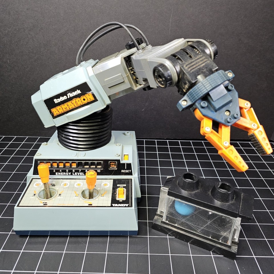 Vintage 1977 Radio Shack ARMATRON Robotic Arm - Tandy - For Parts Or ...