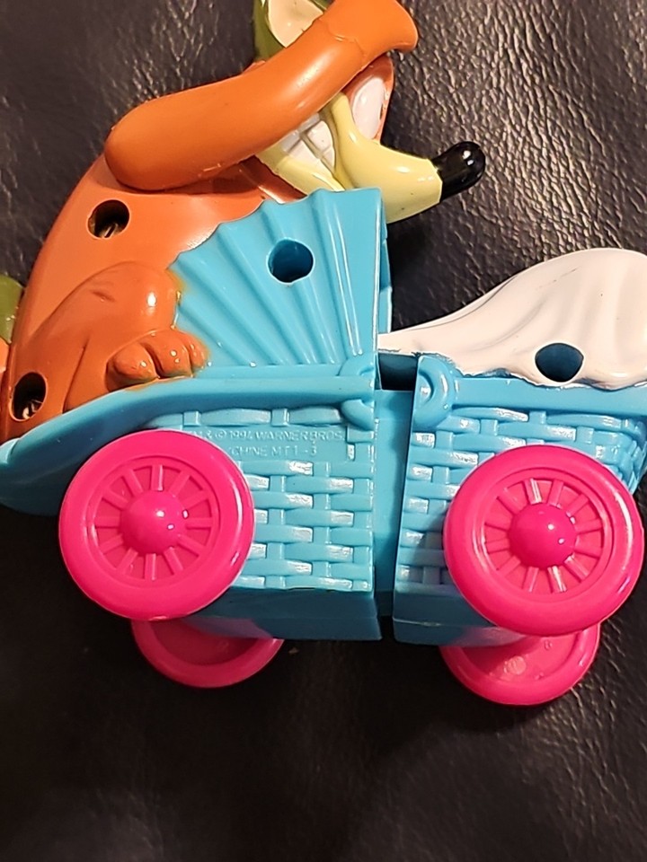 McDonald's Toy Warner Bros Animaniacs Mindy Buttons Baby Carriage ...