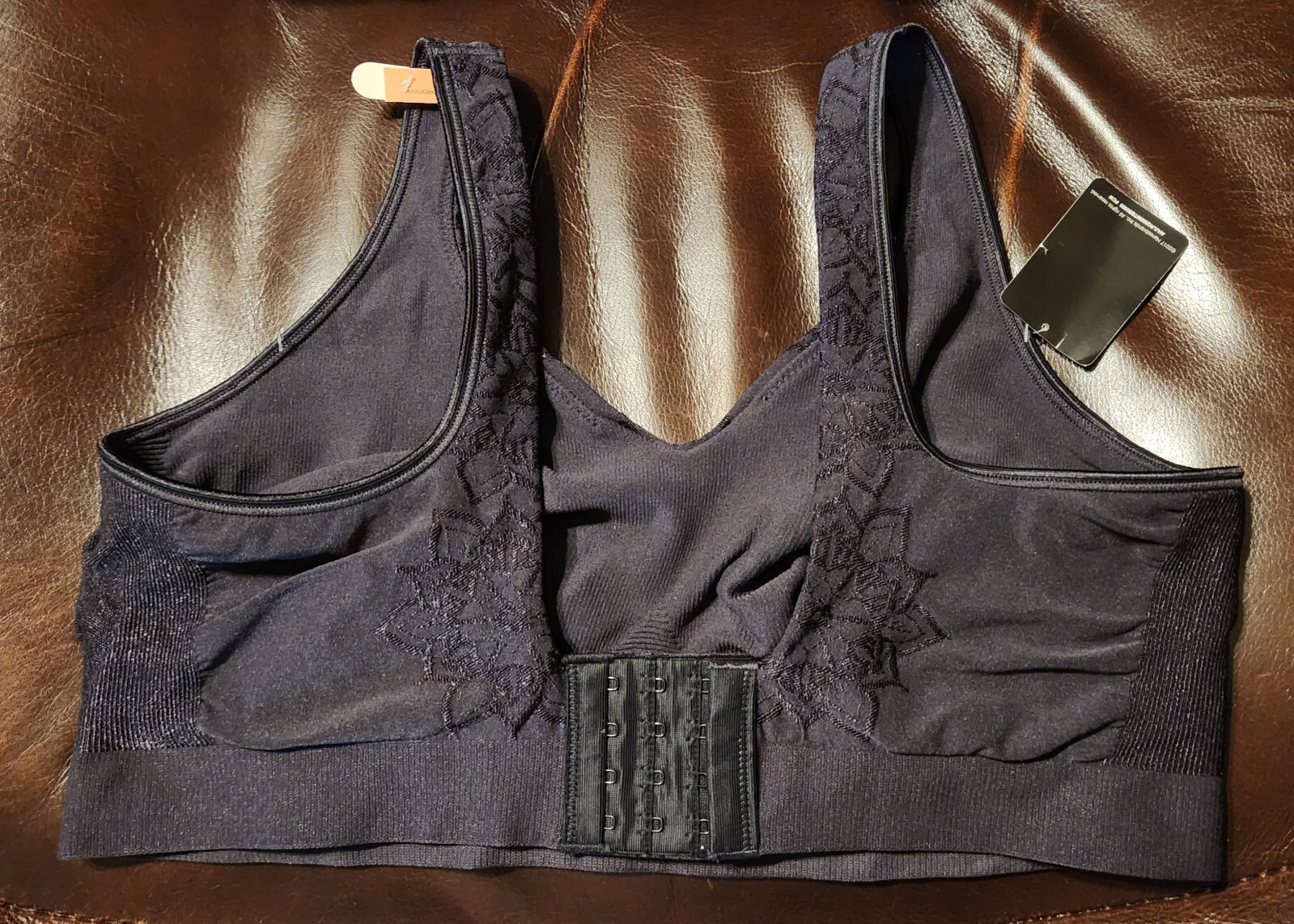 NWT BALI COMFORT BLACK #3484 SOFT WIREFREE Lacy Top WOMEN'S BRA * 3XL ...