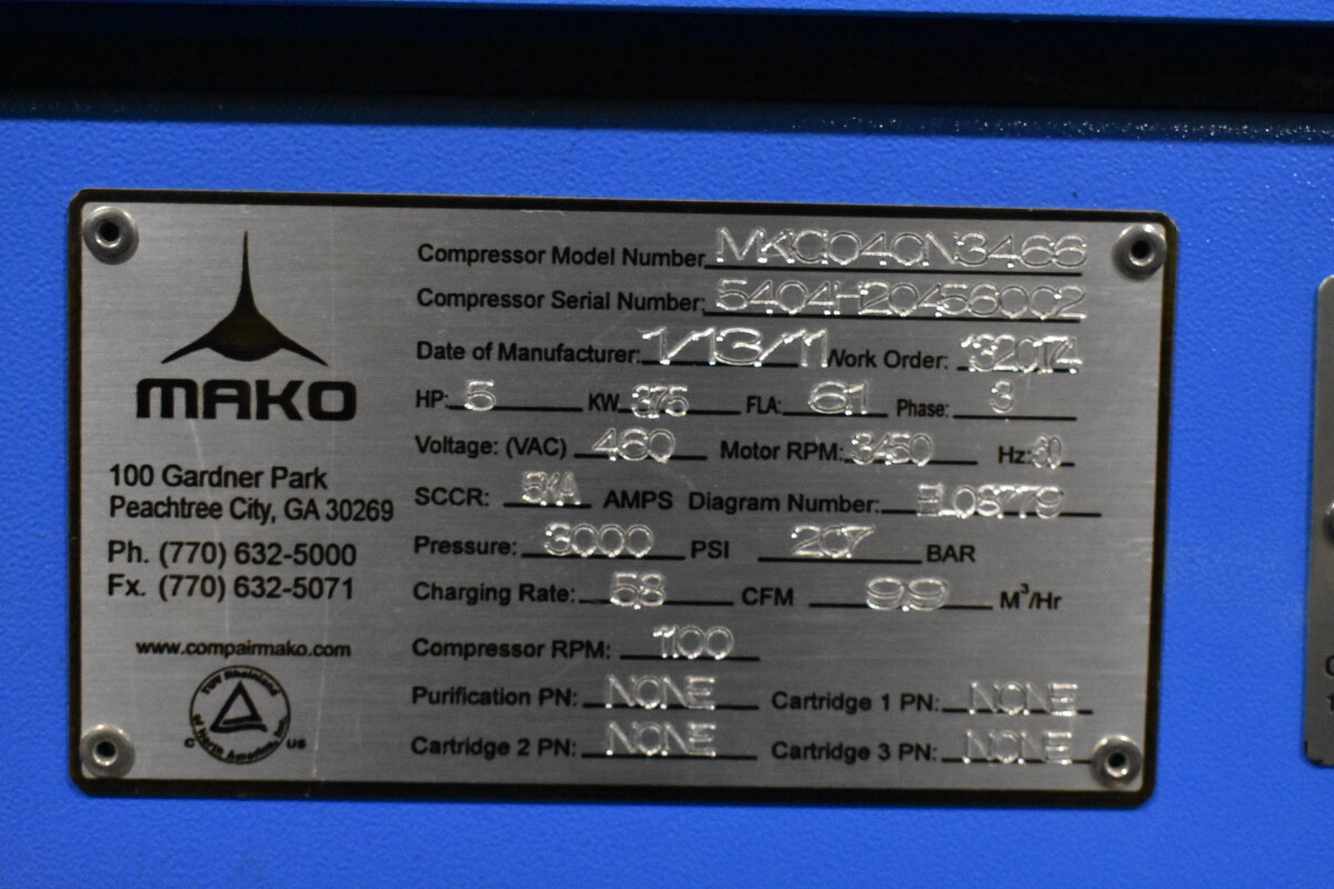 MAKO AC104, 3 stage high pressure air compressor 3000 psi ONLY 4 HRS ...