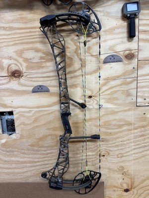 Mathews Lift 33 Bottomlands Riser w/ Ambush Green Limbs- Right Hand | eBay