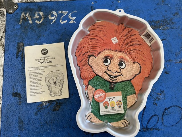 Vintage 1992 WILTON "TROLLS" CAKE PAN original insert for sale online ...