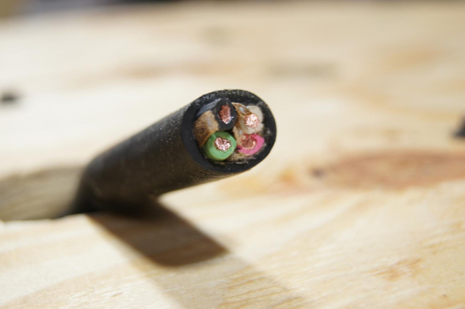 1000' 12/4 SJOOW Portable Power Cable Flexible CPE Jacket Black 300V | eBay