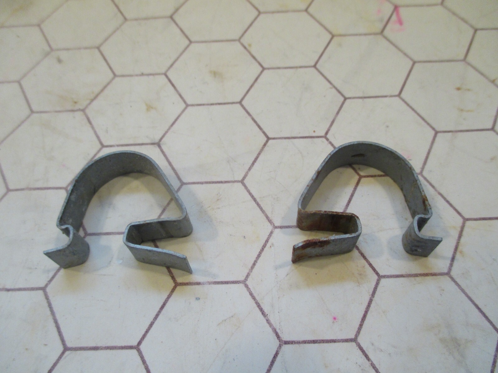 8312709 Whirlpool Washer Console Clips Pair of 2 | eBay