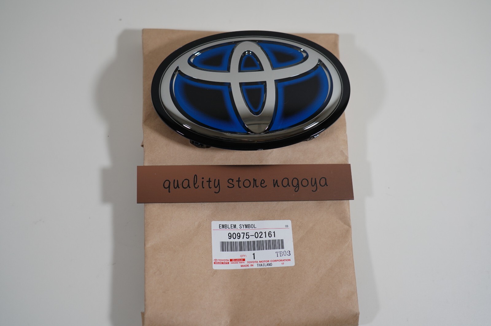 NEW Toyota Genuine 90975-02161 C-HR Corolla Cross Front Emblem | eBay
