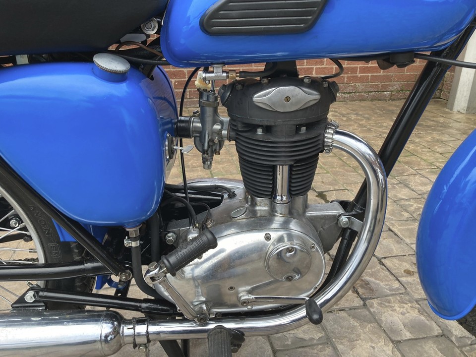 BSA C15 Star 1966 250cc - Project extensively restored but requires ...