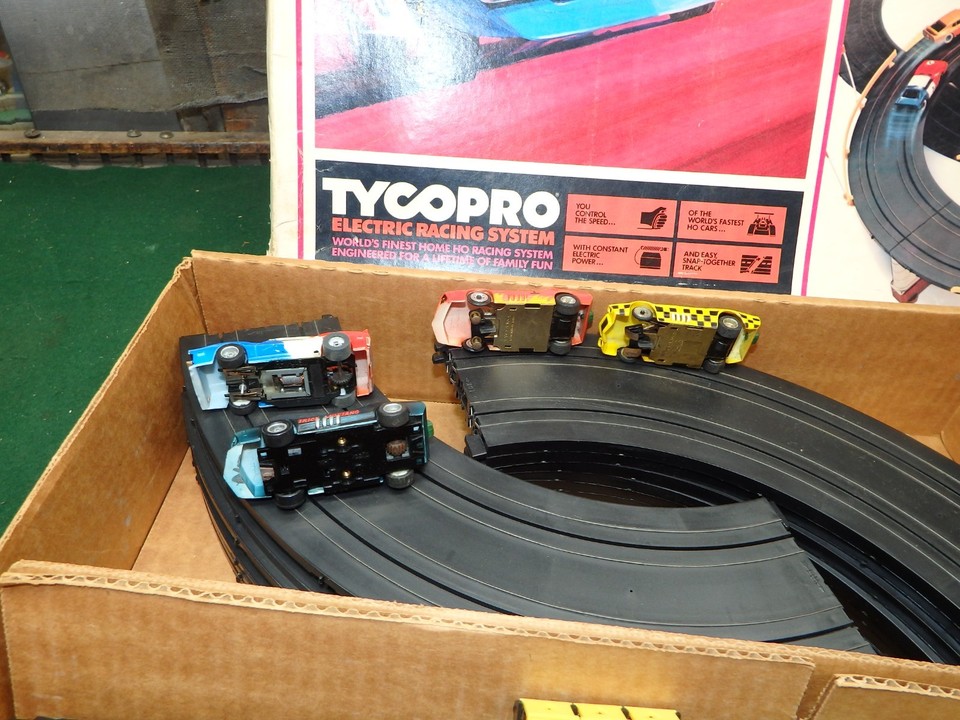 TYCO PRO Racing Slot Car Set Exclusive 4 cars ALL AMERICAN | eBay