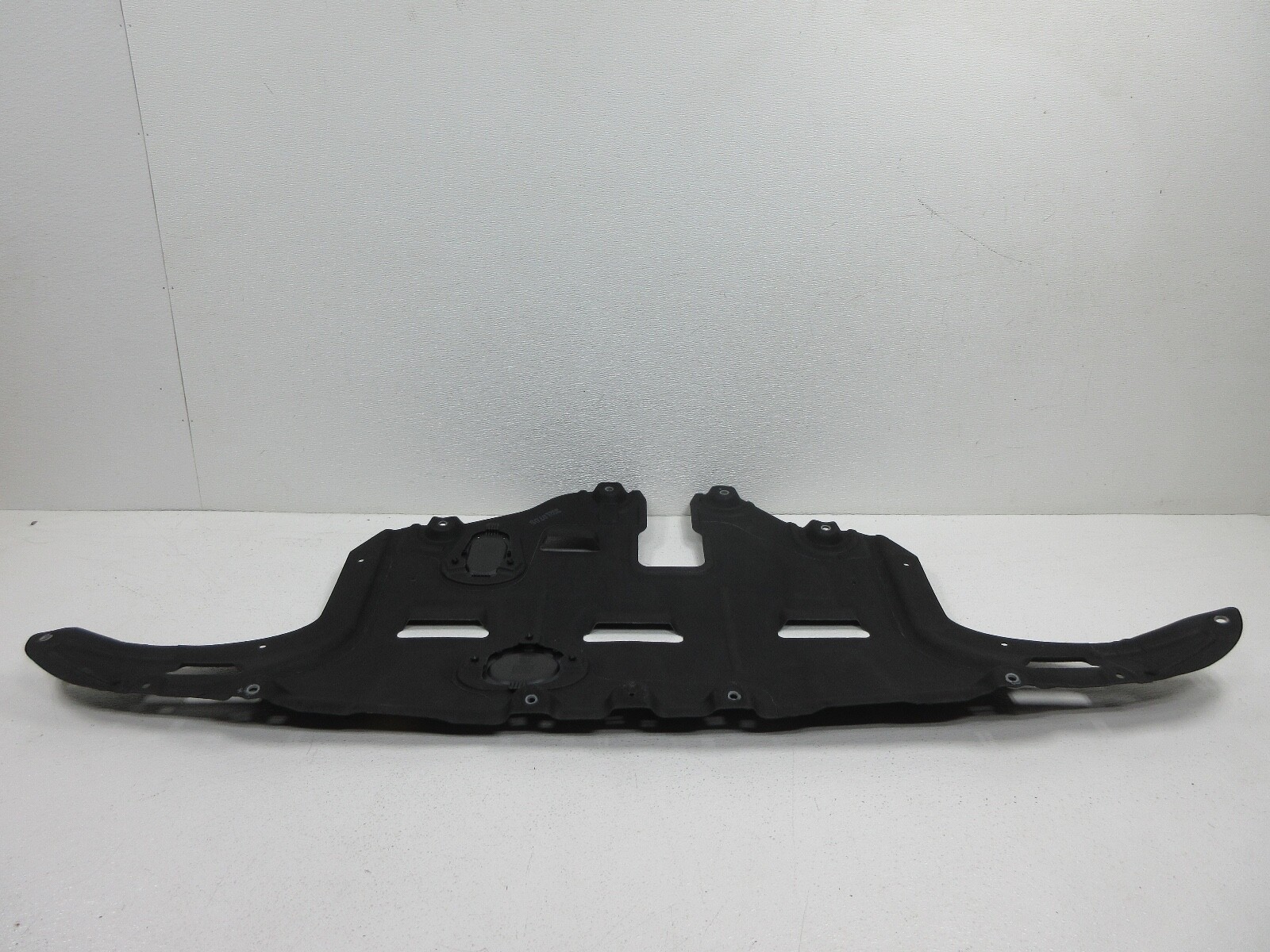 OEM NEW Front Engine Under Cover Splash Shield 17-19 Kia Sportage 29110 ...