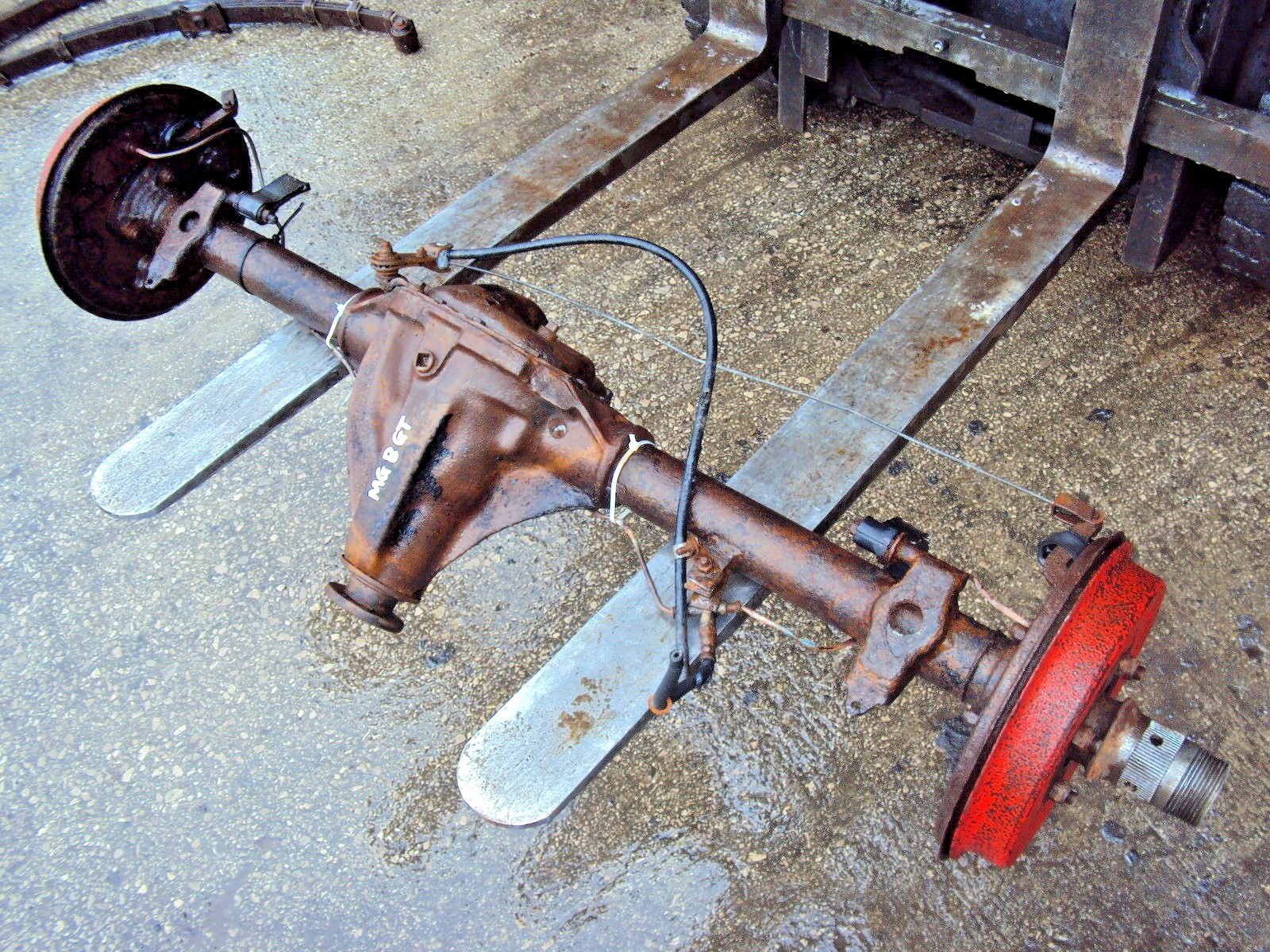 Morgan / MG MGB GT Salisbury Rear Axle 1960-1970 With Knock Off Spline ...