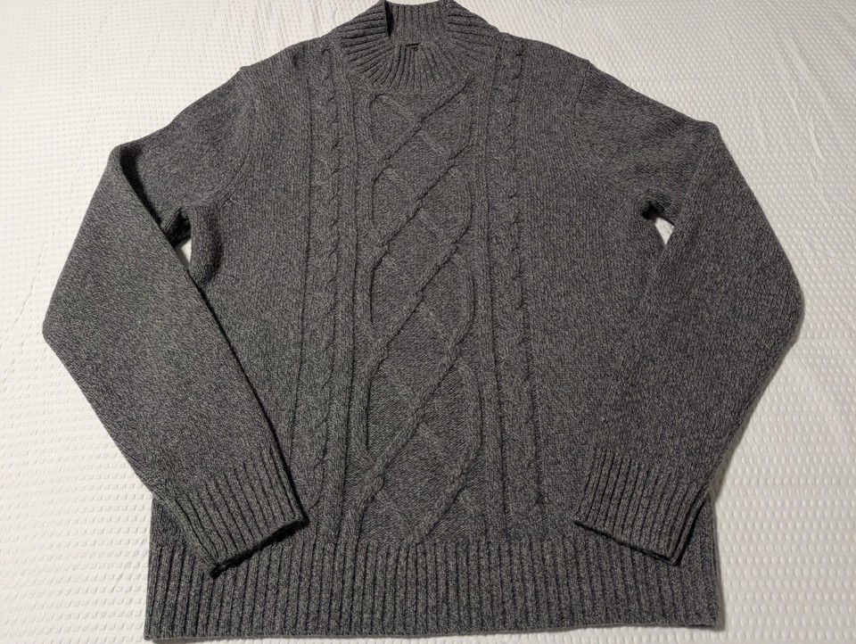 Banana Republic Italian Yarn Gray Wool-Blend Cable Knit Sweatshirt ...