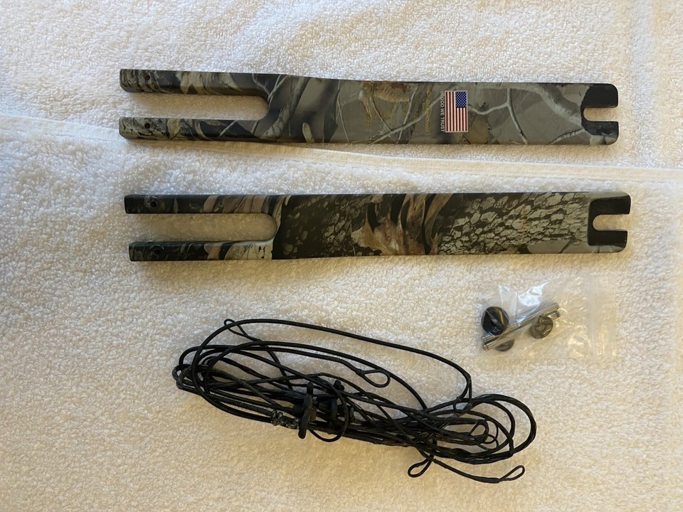 Diamond Razor Edge Adjustable Bow "MINT" Condition w/Case and Two Sets ...